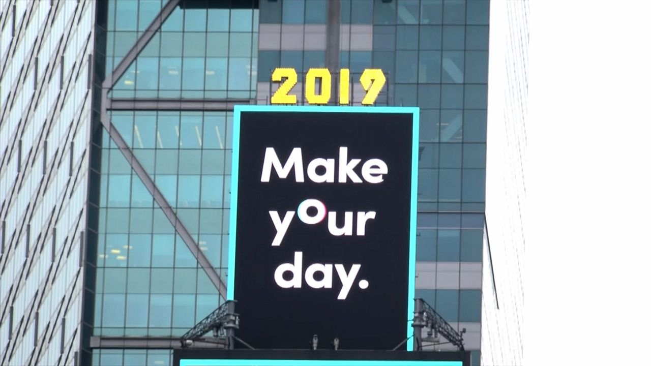 How to Make Your 2020 New Year's Resolutions Stick