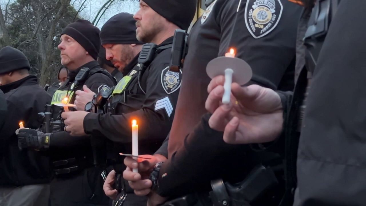 Greensboro vigil held for Sgt. Philip Dale Nix
