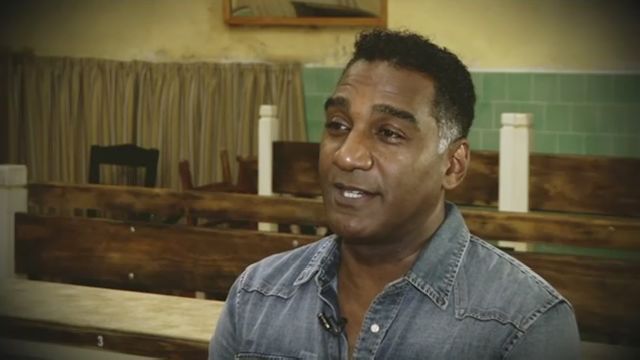 Actor Norm Lewis slices into 'Sweeney Todd' role