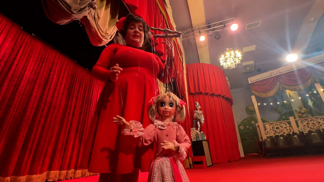 Bob Baker's 'Nutcracker' enchanting audiences of all ages