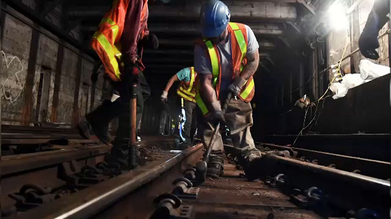 MTA could scale back short-term repairs due to this fight