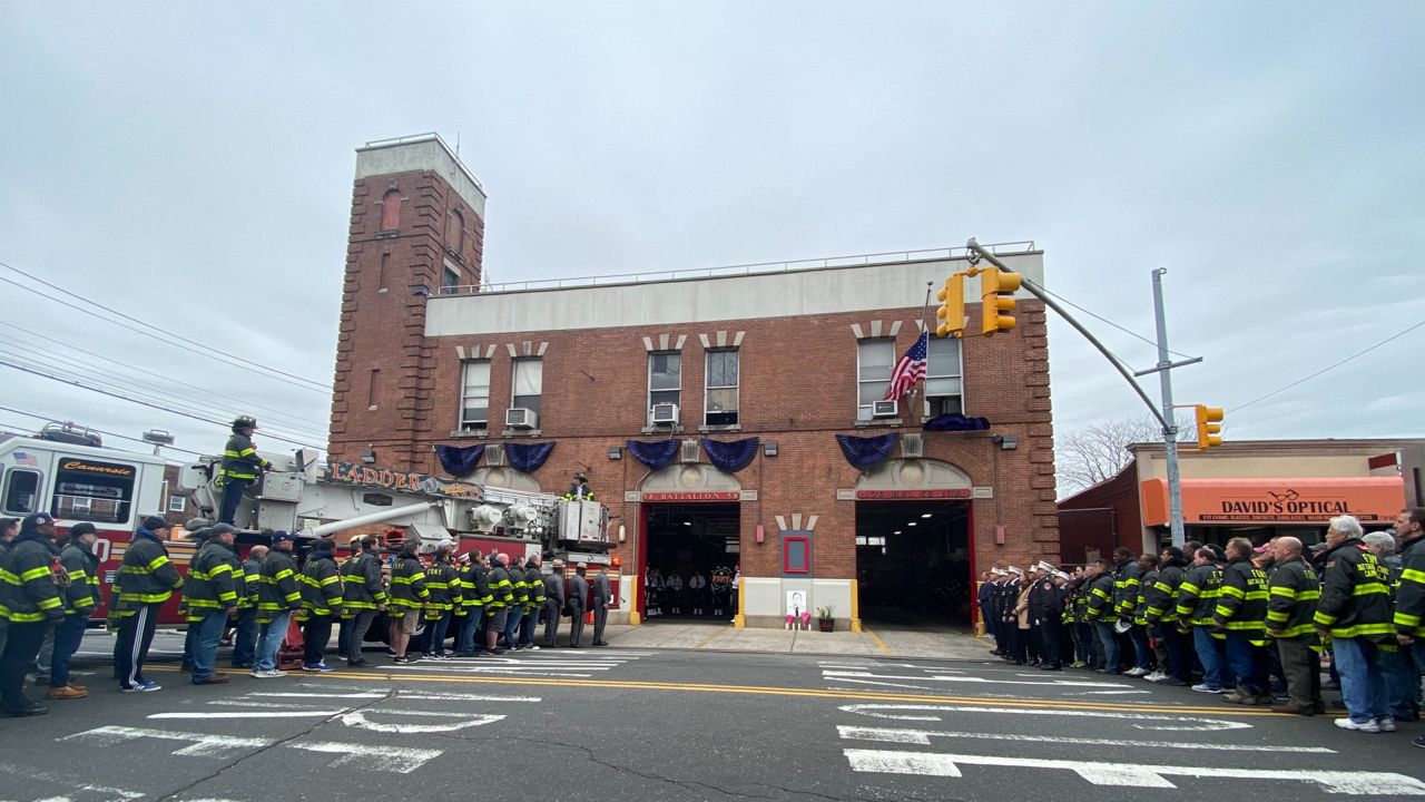 FDNY honors fallen firefighter with bunting ceremony