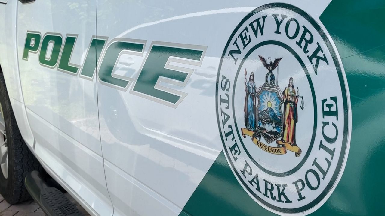 New York seeks more park police officers