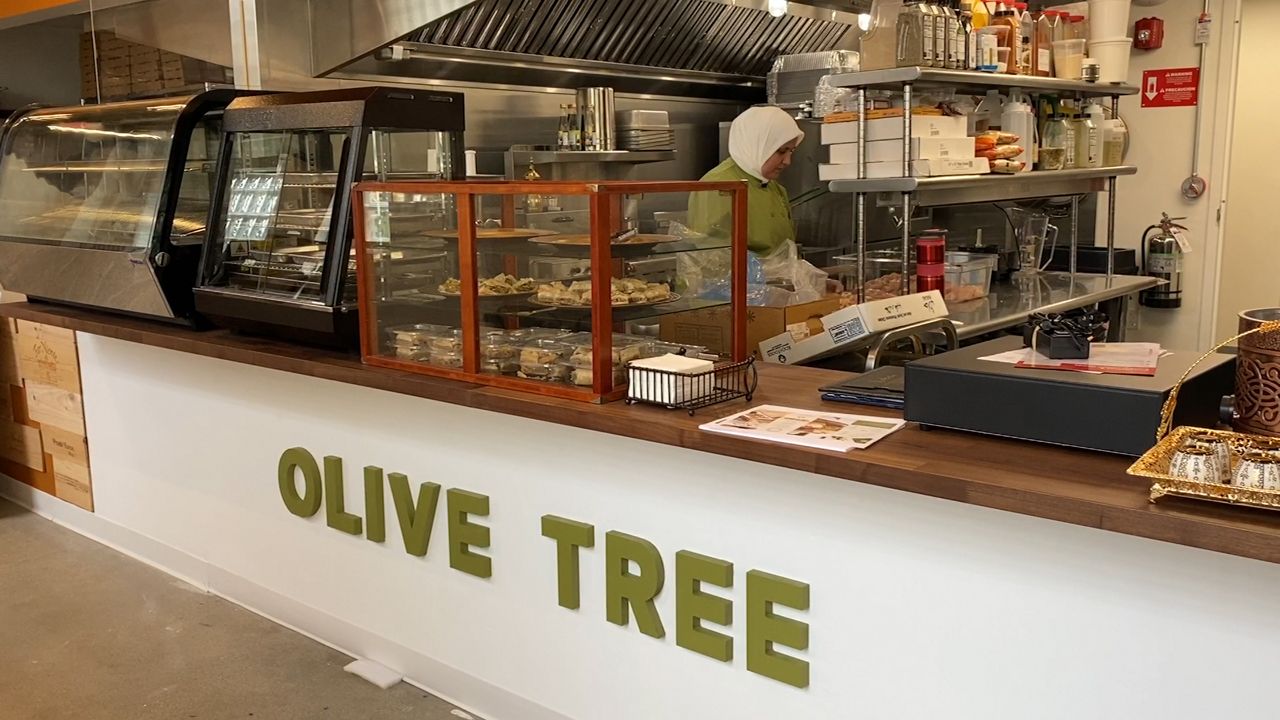 Oakley Kitchen opens with eight new restaurant concepts