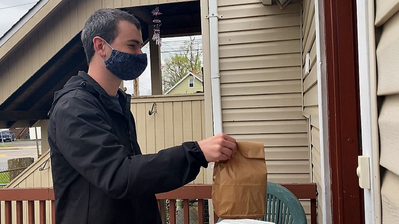 Deliver drivers needed to keep Trumbull Mobile Meals rolling