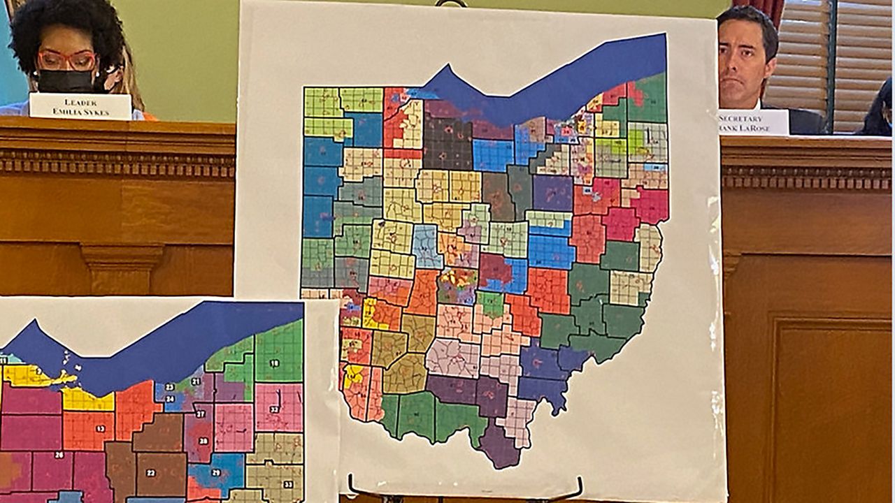 Ohio Redistricting Commission votes on GOP maps