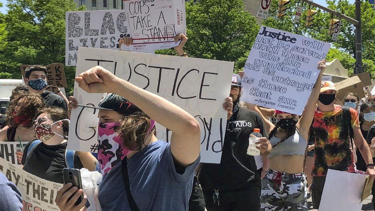 Ohio Republicans push 4 bills aimed at protest behavior