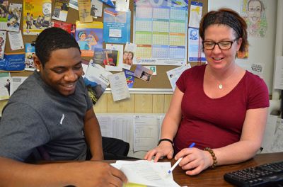 Nonprofit offers help for prospective college students