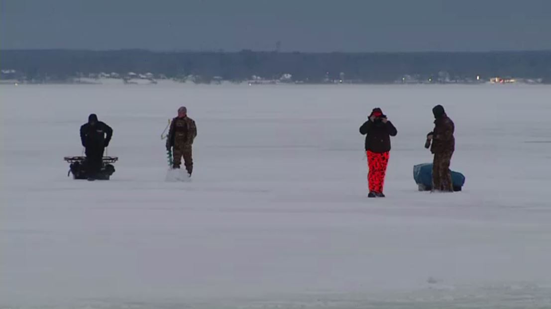 Ice fishermen out on Oneida Lake in full force