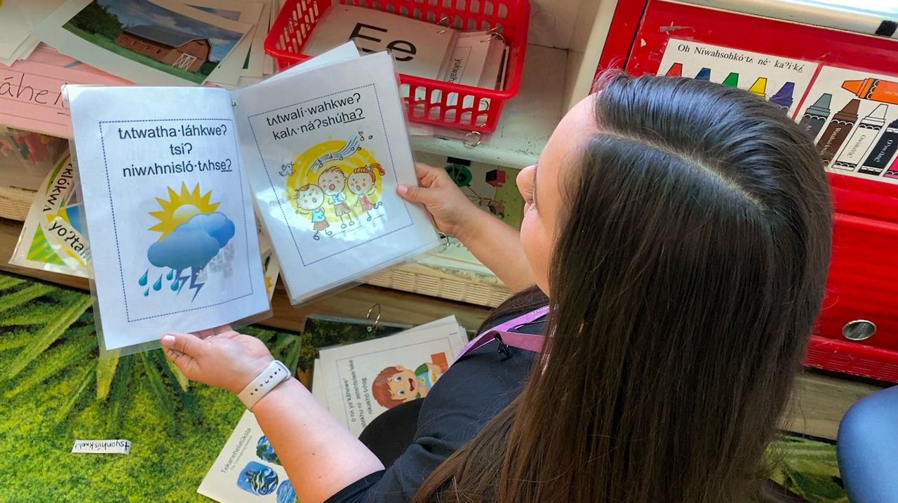 Oneida Nation preserving its language