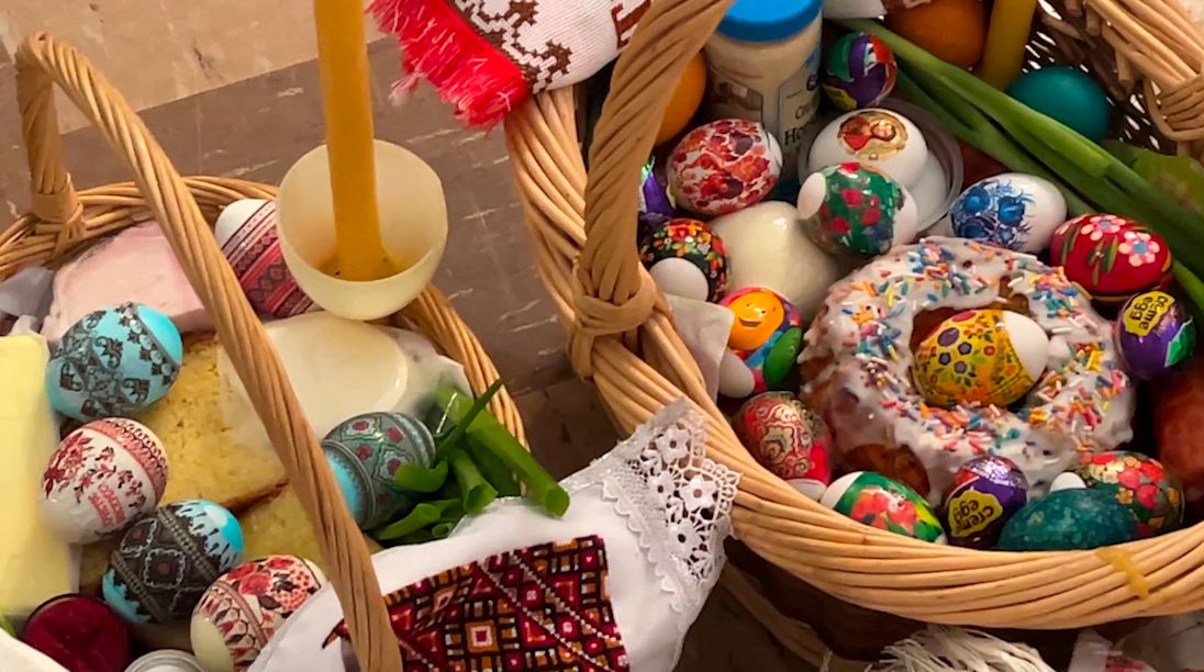 Ukrainians in Milwaukee celebrate Orthodox Easter amid war