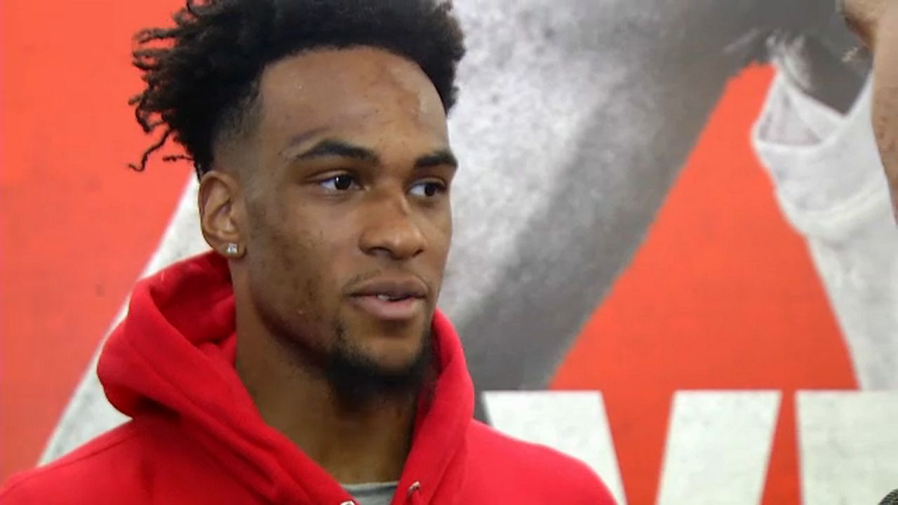 Oshae Leading the Way for Boeheim's Club