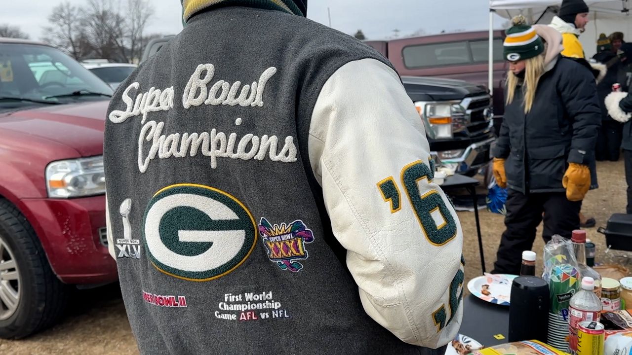 Packers fans express feelings heading into postseason