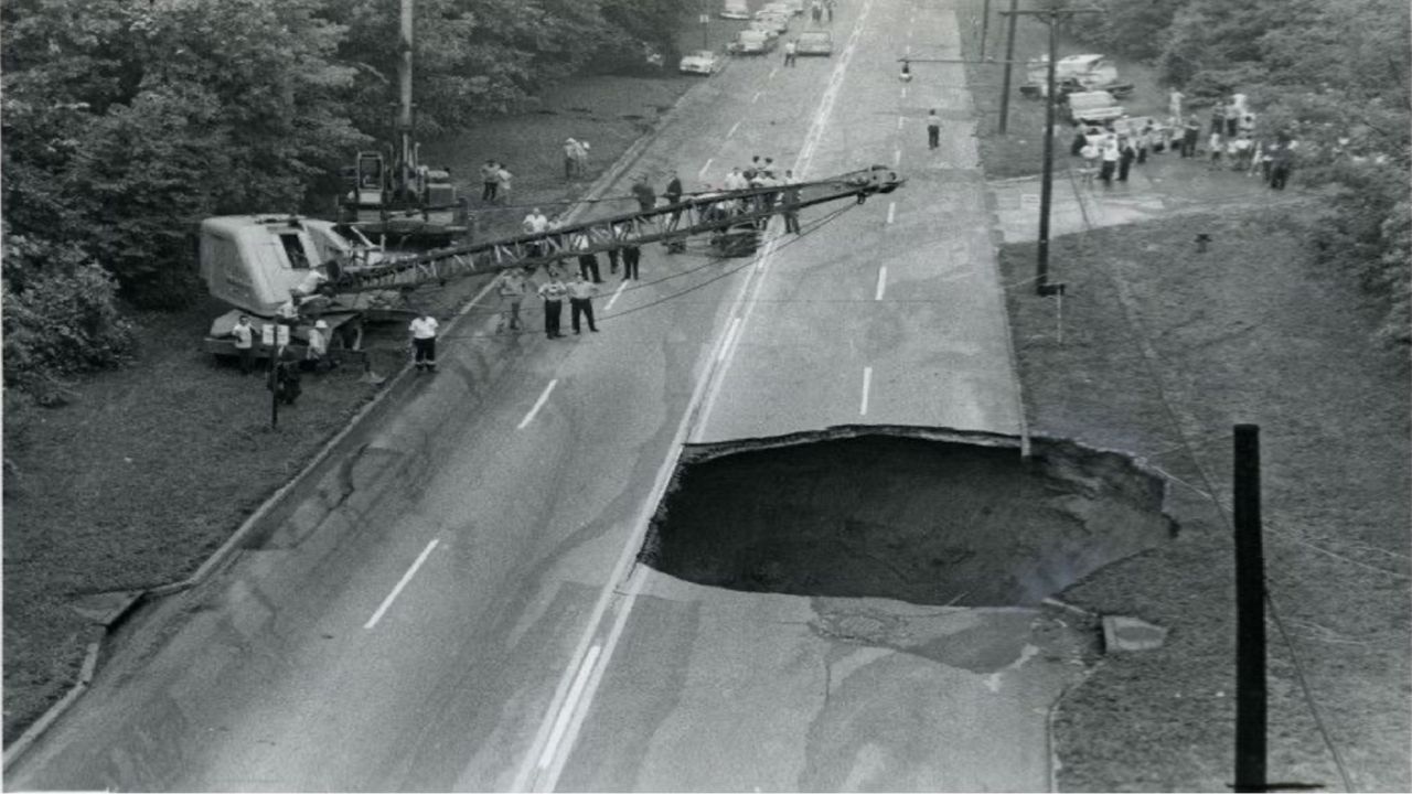 Event planned to unveil monument for Akron roadway collapse