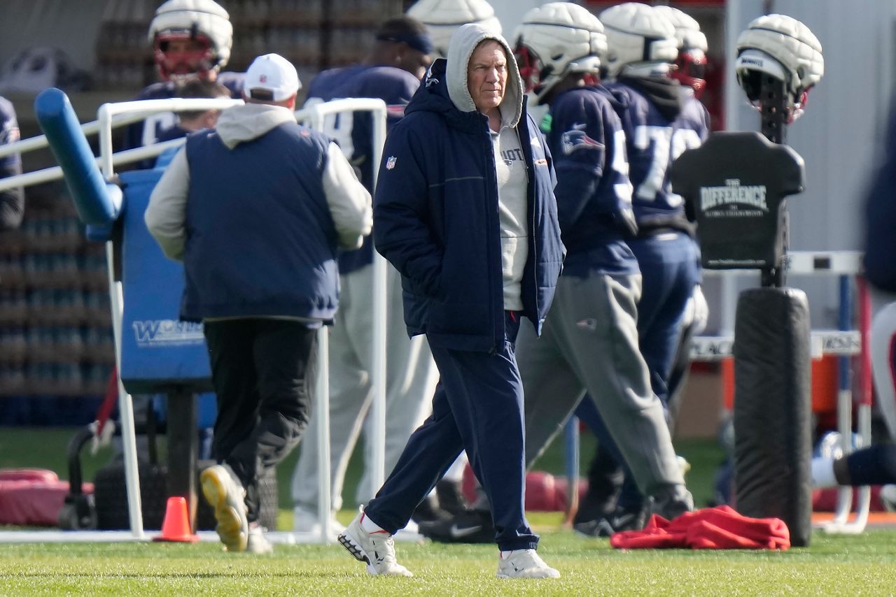 Patriots have an eye on the future for Belichick, Jones