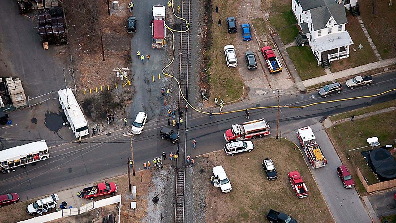 New Jersey residents speak out on derailment 10 years later