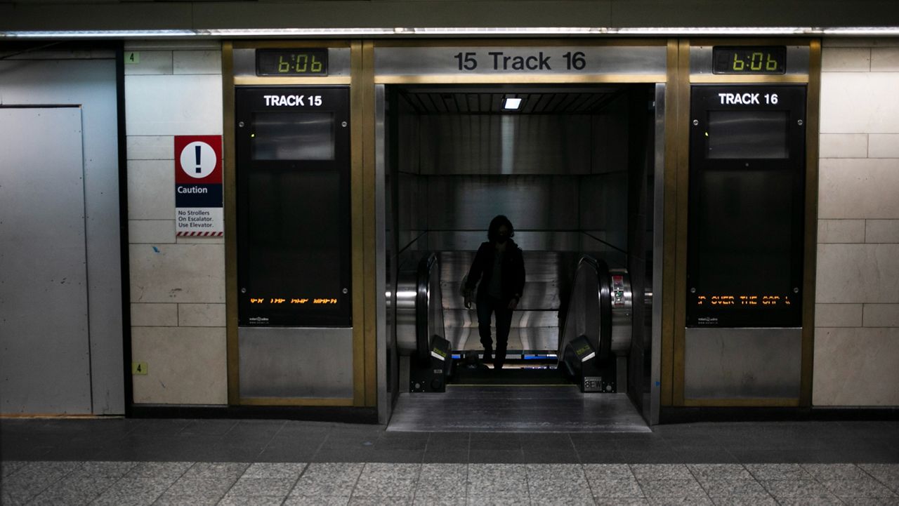 Two arrested men with plan to harm Jews arraigned