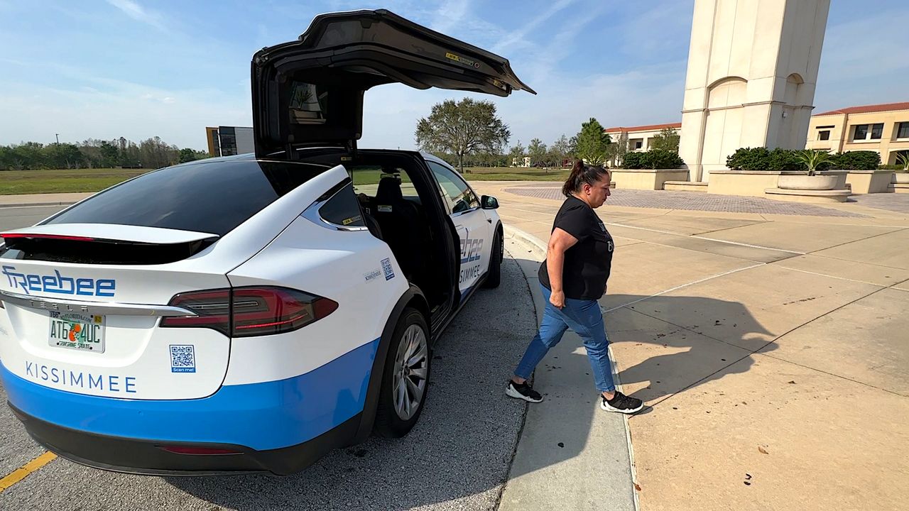 Free Tesla transportation service in Kissimmee
