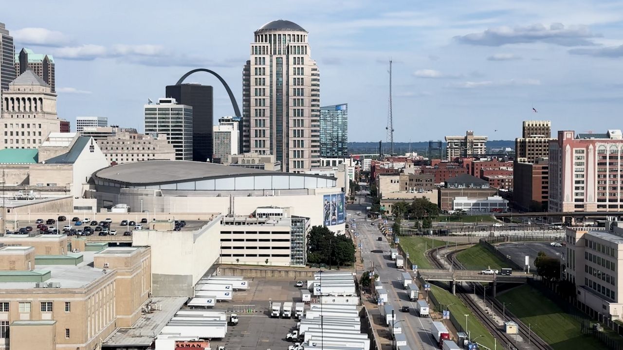 St. Louis is cracking up the US