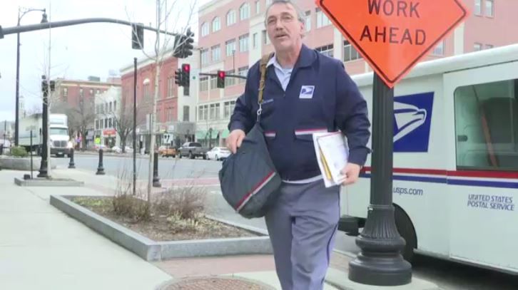 Pittsfield Mailman Delivers Final Letter of 41-Year Career