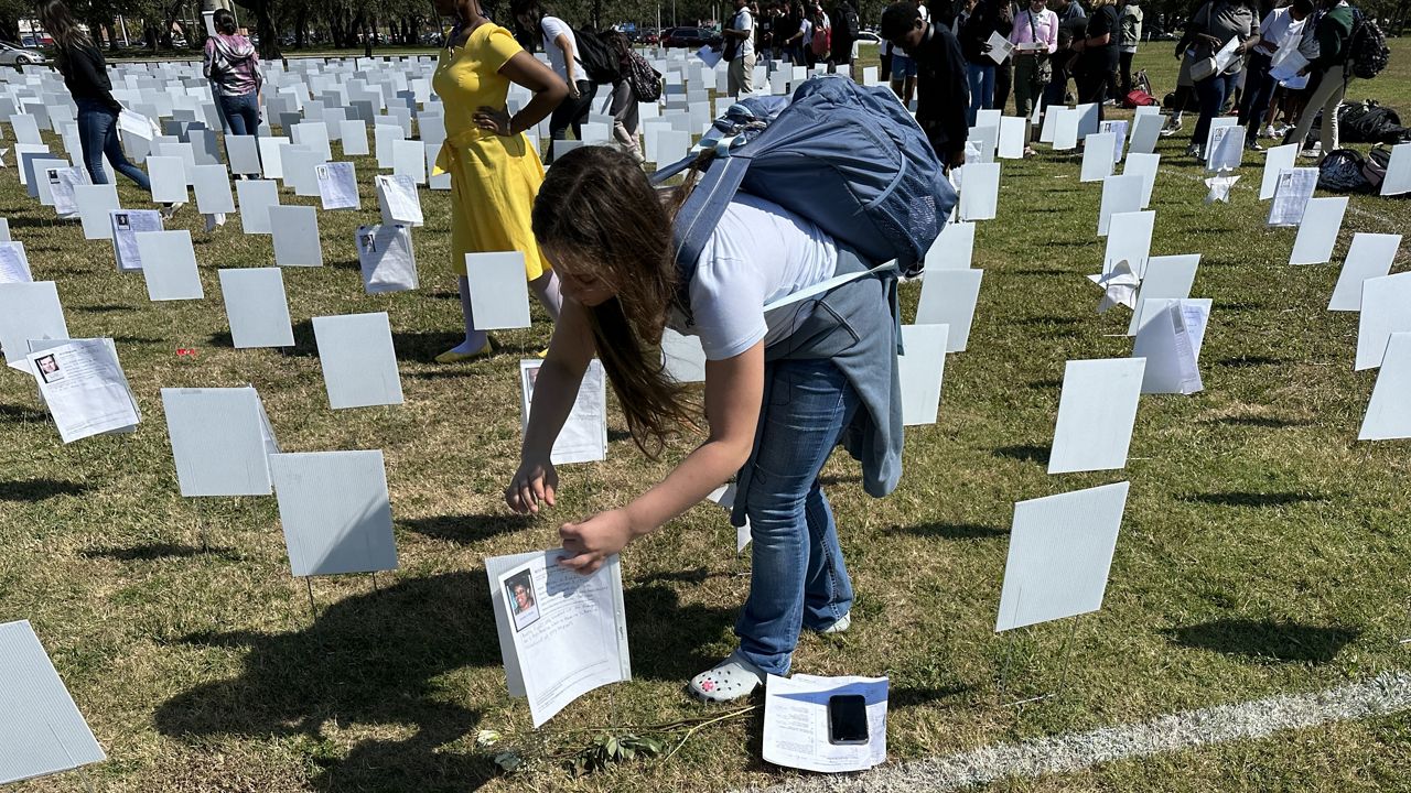 Students at Pizzo K-8 School in Tampa honor 9/11 victims