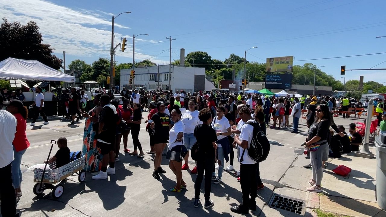 Thousands attend Milwaukee's Juneteenth celebration