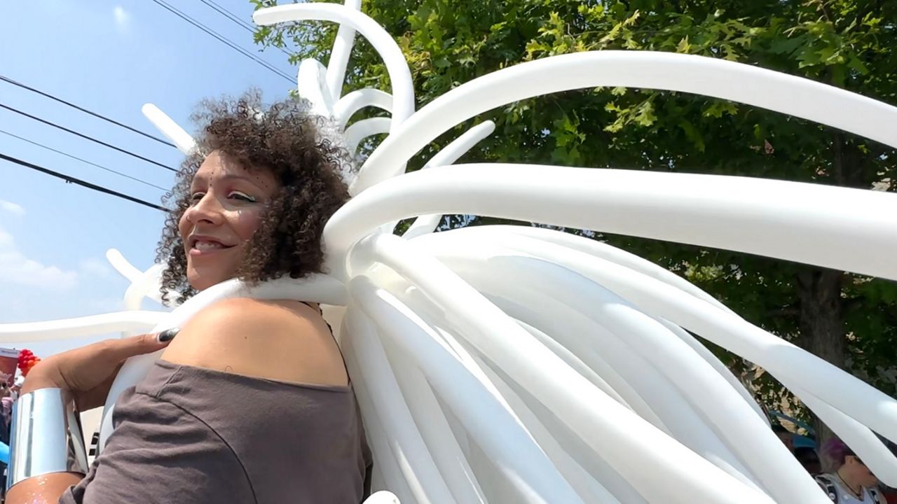 Thousands come out for annual Kentuckiana Pride Parade