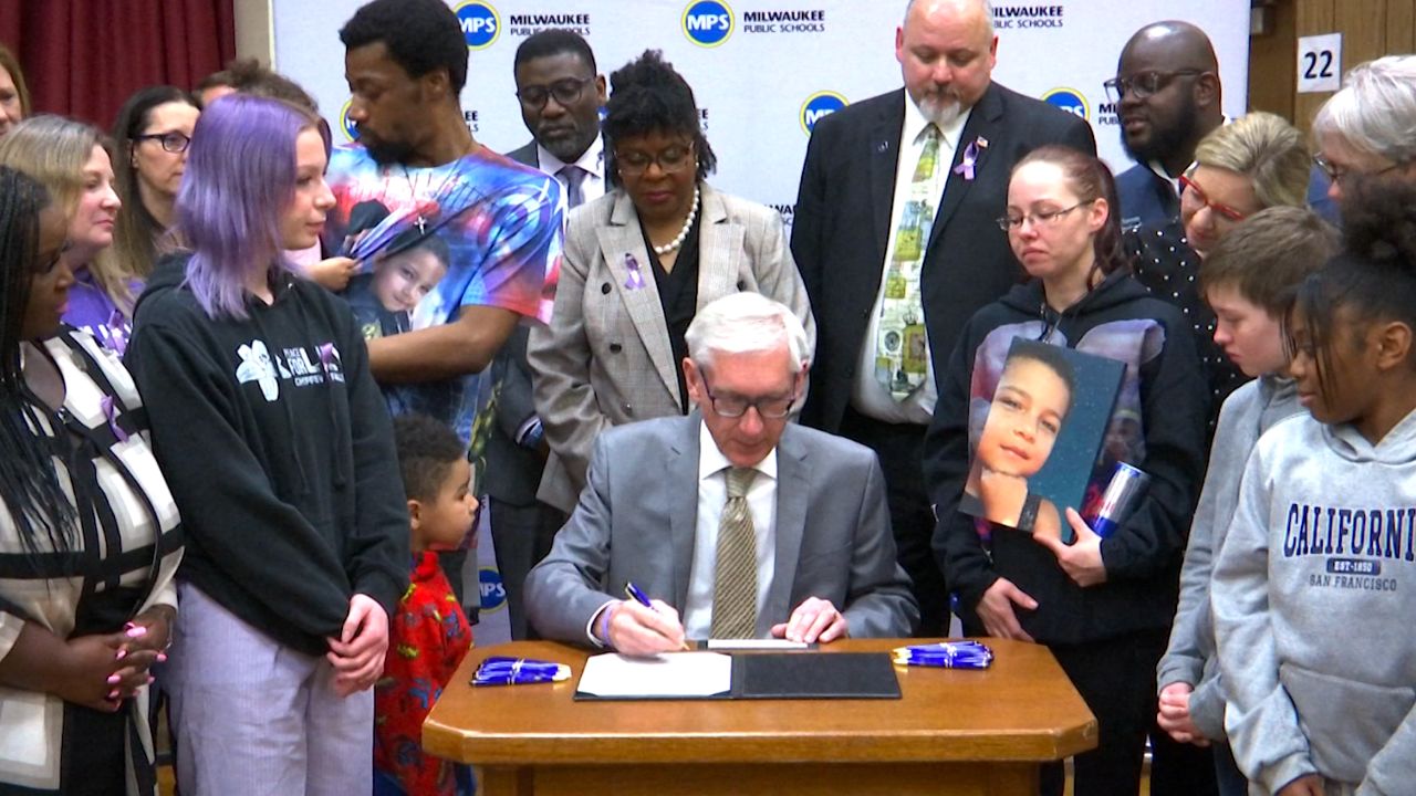 Wisconsin's missing children alert system expanded