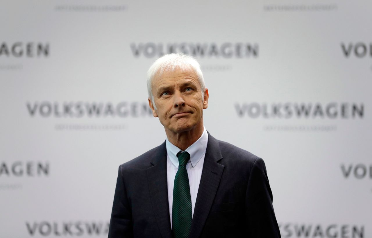 Volkswagen contemplates shakeup; Mueller's future uncertain