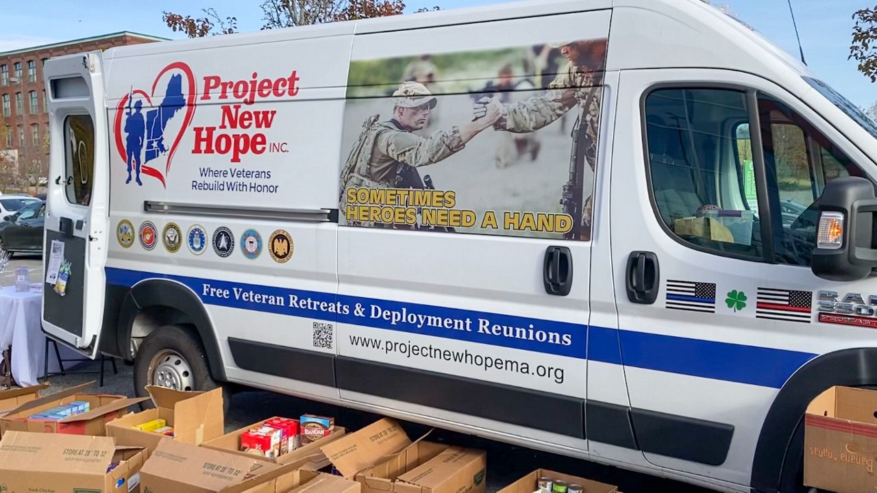 Project New Hope loads up on donations to help veterans
