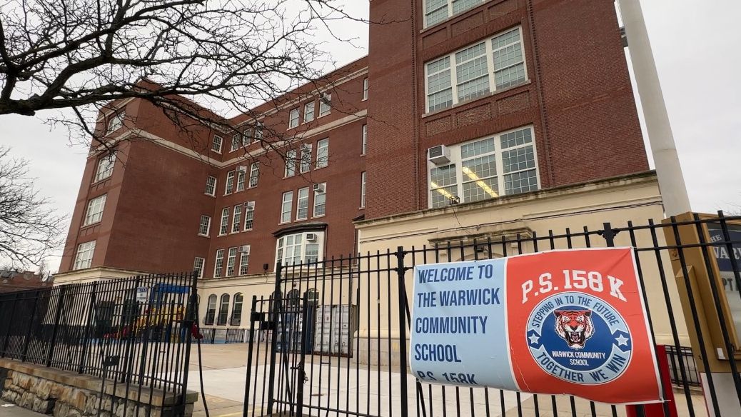 8-year-old brings unloaded gun to Brooklyn school