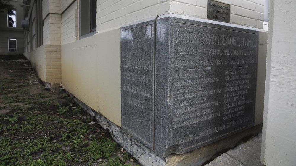 West Texas earthquake causes damage hundreds of miles away