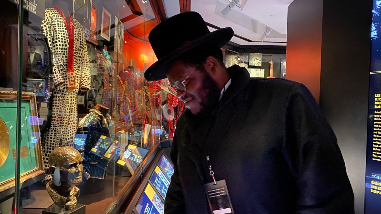 Building bridges of understanding through music