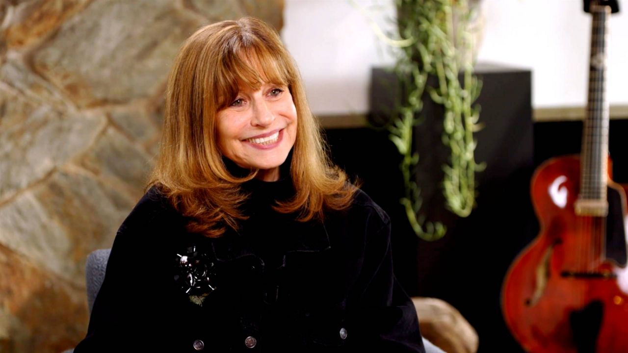 Rachael Worby fights for social change through music