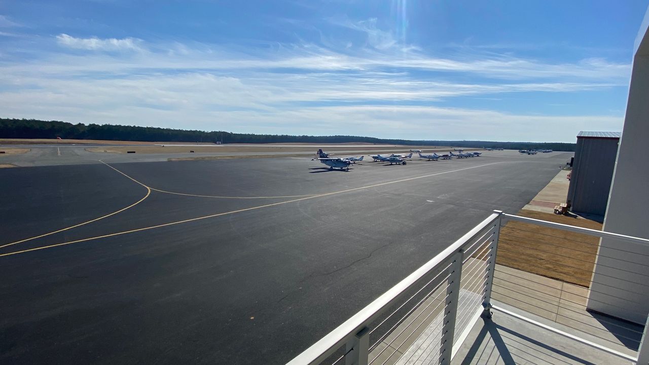 Raleigh Executive Jetport handles winter weather in stride
