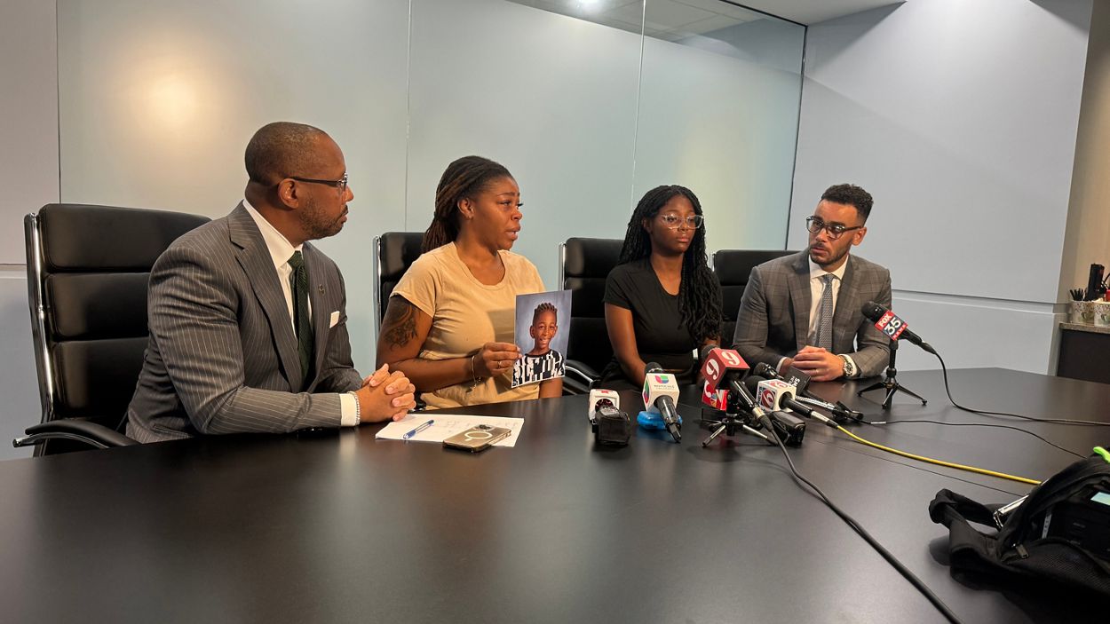 Family sues Altamonte Springs apartments after fatal fire