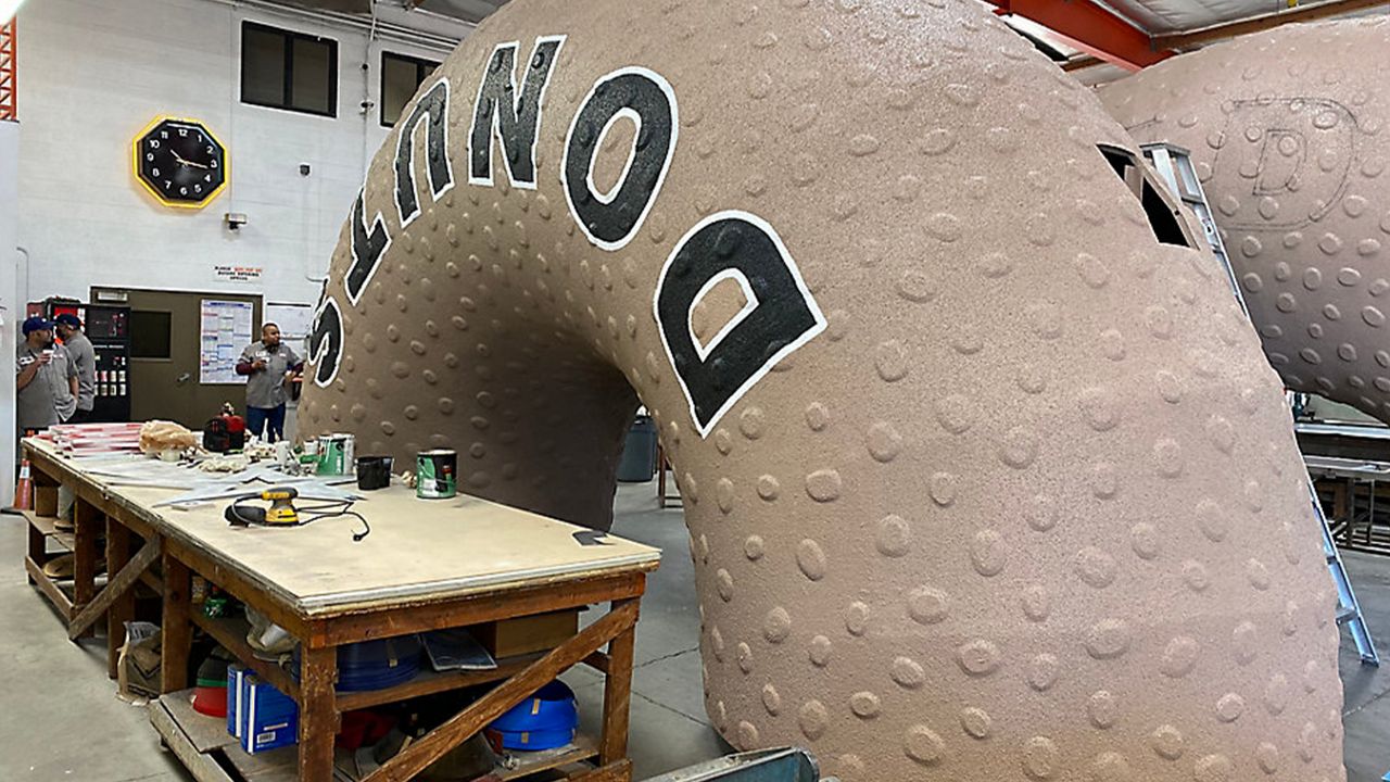 Who Makes Those Giant Randy's Donuts Signs?