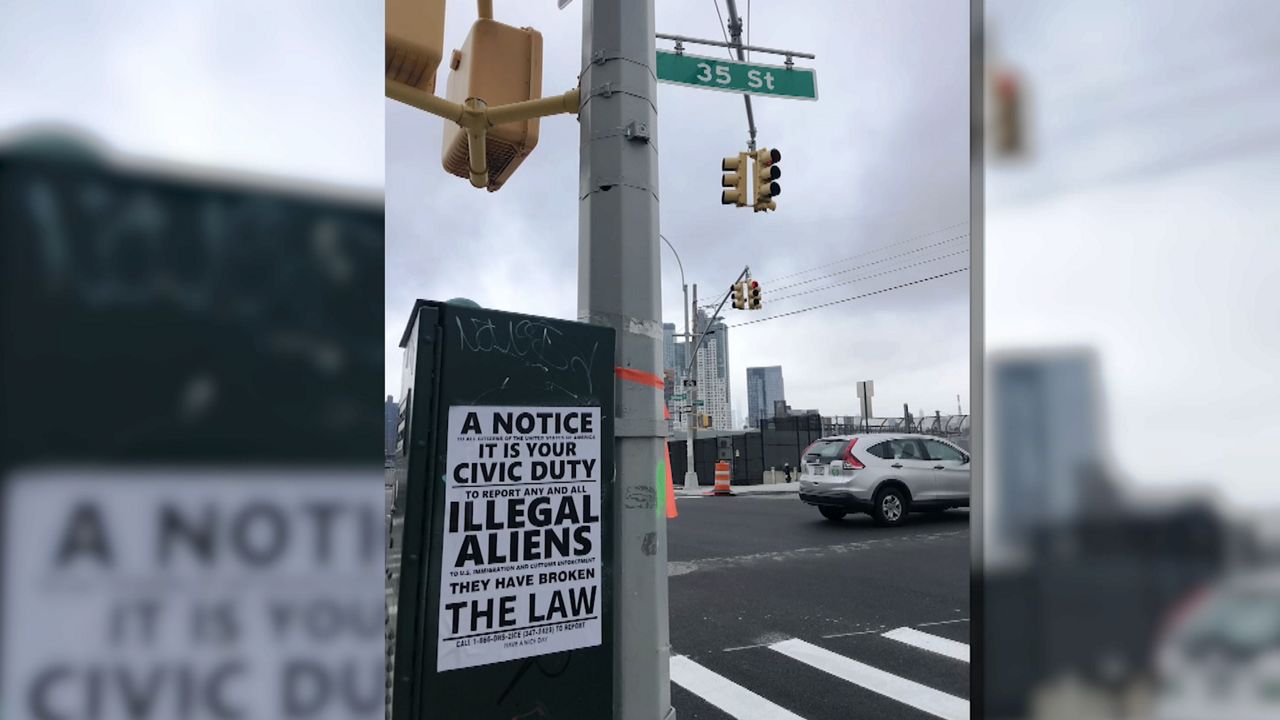 Flyer in Queens Urges Reporting of Undocumented Immigrants