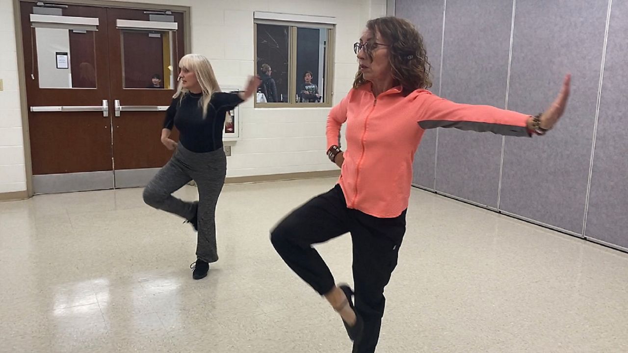 Columbus dancer returns to the stage to give back