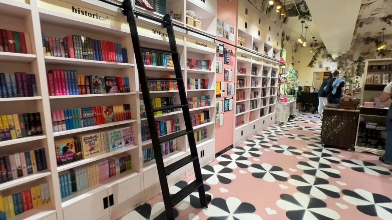 The Ripped Bodice helps rise in romance reading