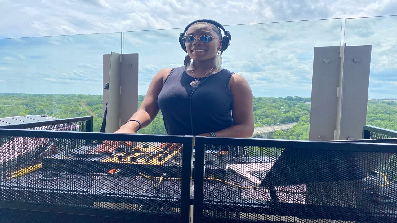 DJ celebrates dance and house music getting mainstream buzz