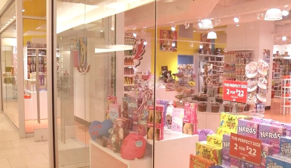 Renovated Rivercenter Mall Opens Its Doors for Business