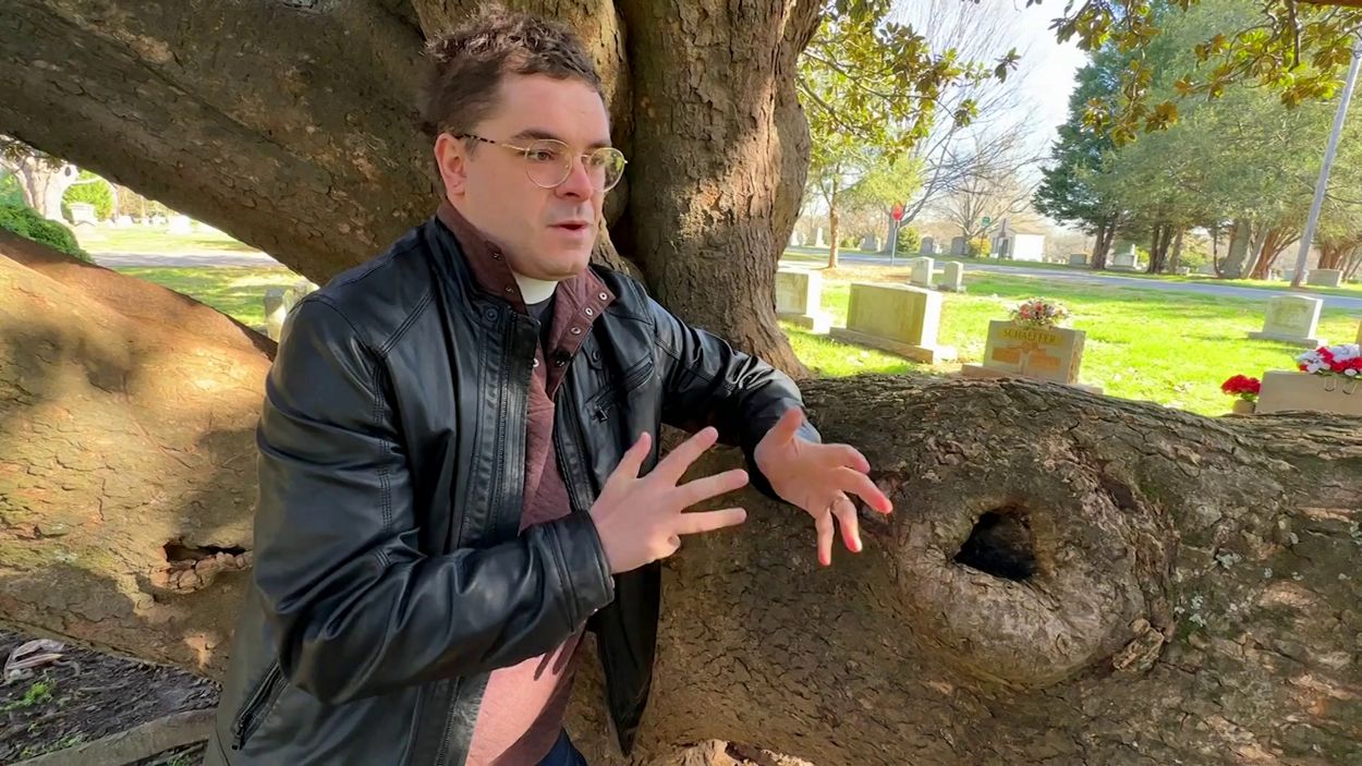 N.C. descendant of Confederate leader feels burden of past