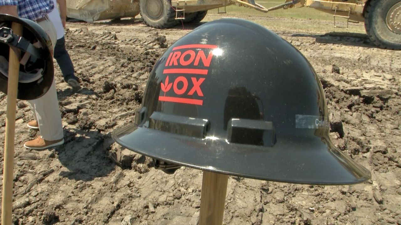 Robotic farm aims to make fresh produce fresher in Texas