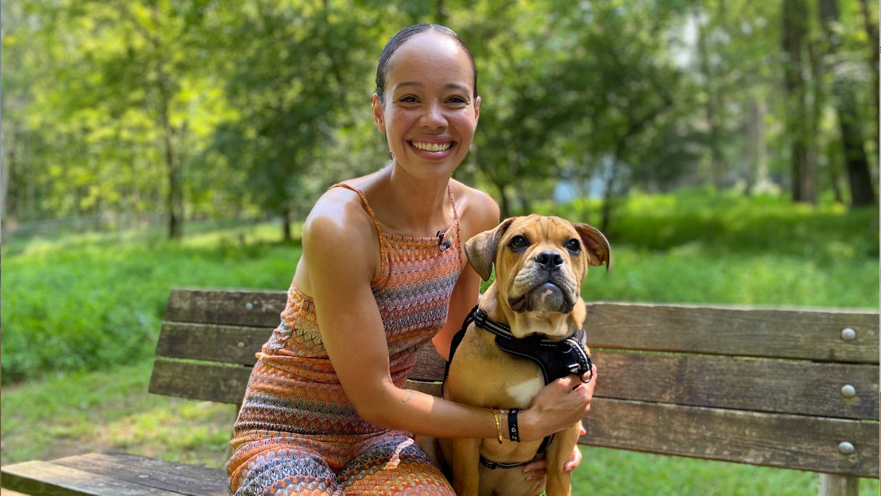 Stand up to Cancer: Robyn Hobson