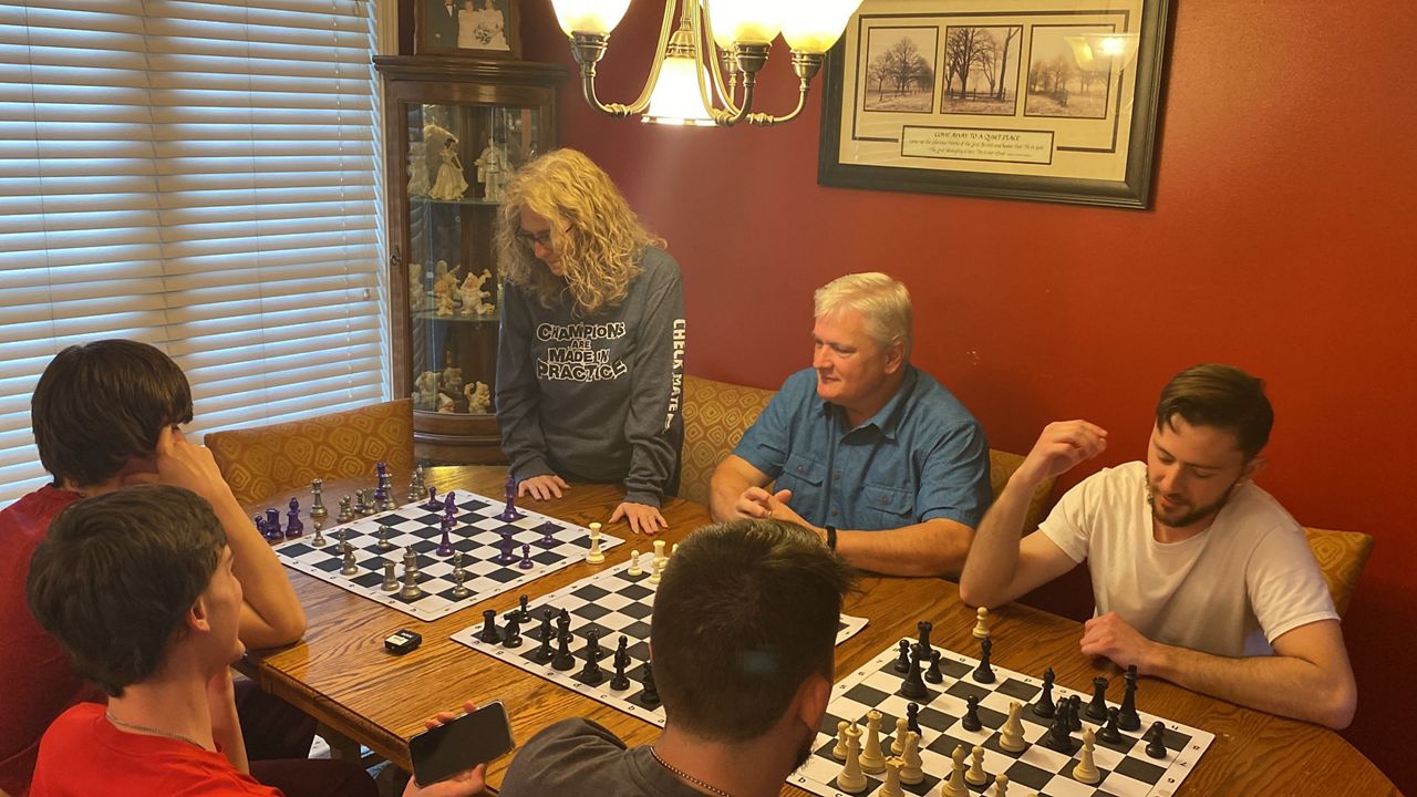 JCPS Chess Club Students Benefit From Game