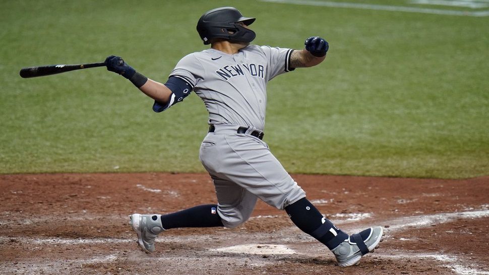 Odor snaps late tie, Yankees top Rays 8-4
