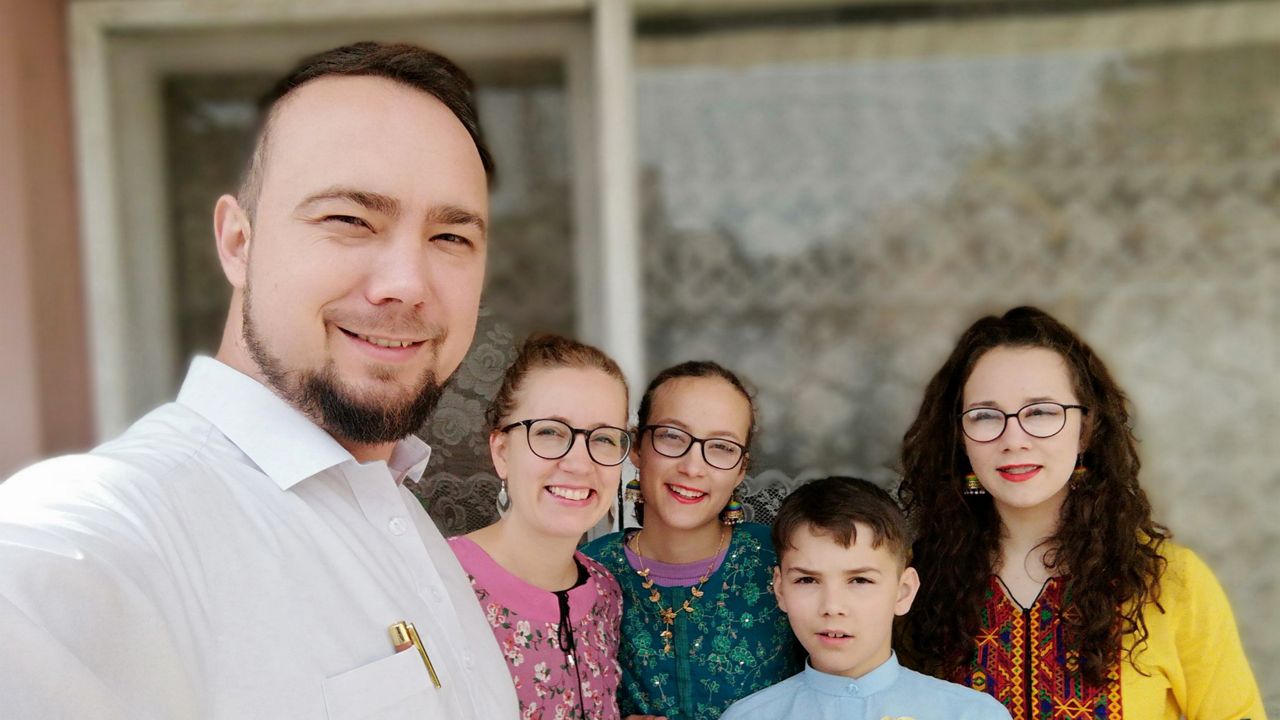 Louisville father calls for son's release