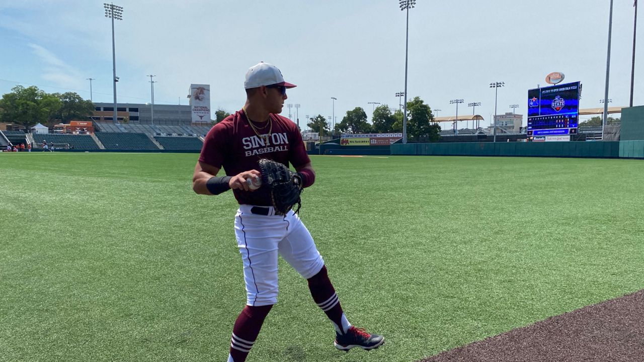 Sinton baseball's Rylan Galvan