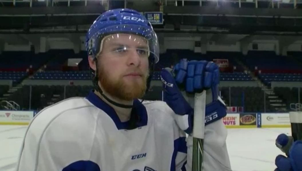 Inside the Glass with Syracuse Crunch Center Tanner Richard